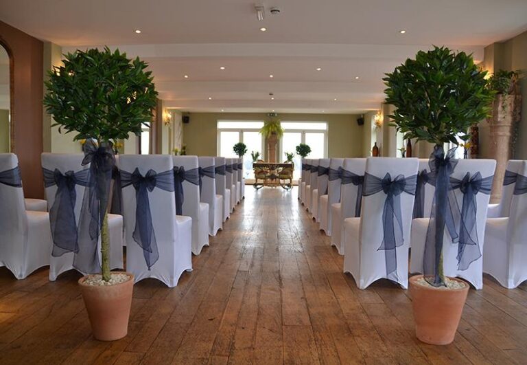 Artificial 5ft Bay Tree Ball Topiary Hire - My Wedding Hire
